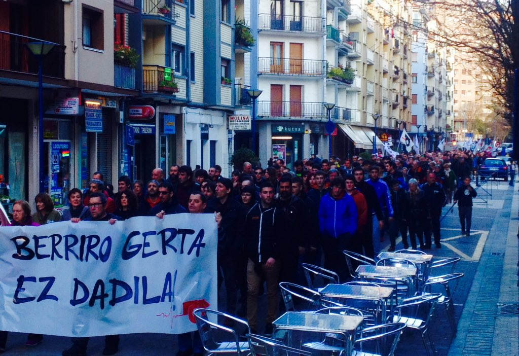 Cientos de personas marchan en Orereta por la libertad de Aitzol y lxs ... Cientos de personas marchan en Orereta por la libertad de Aitzol y lxs ...